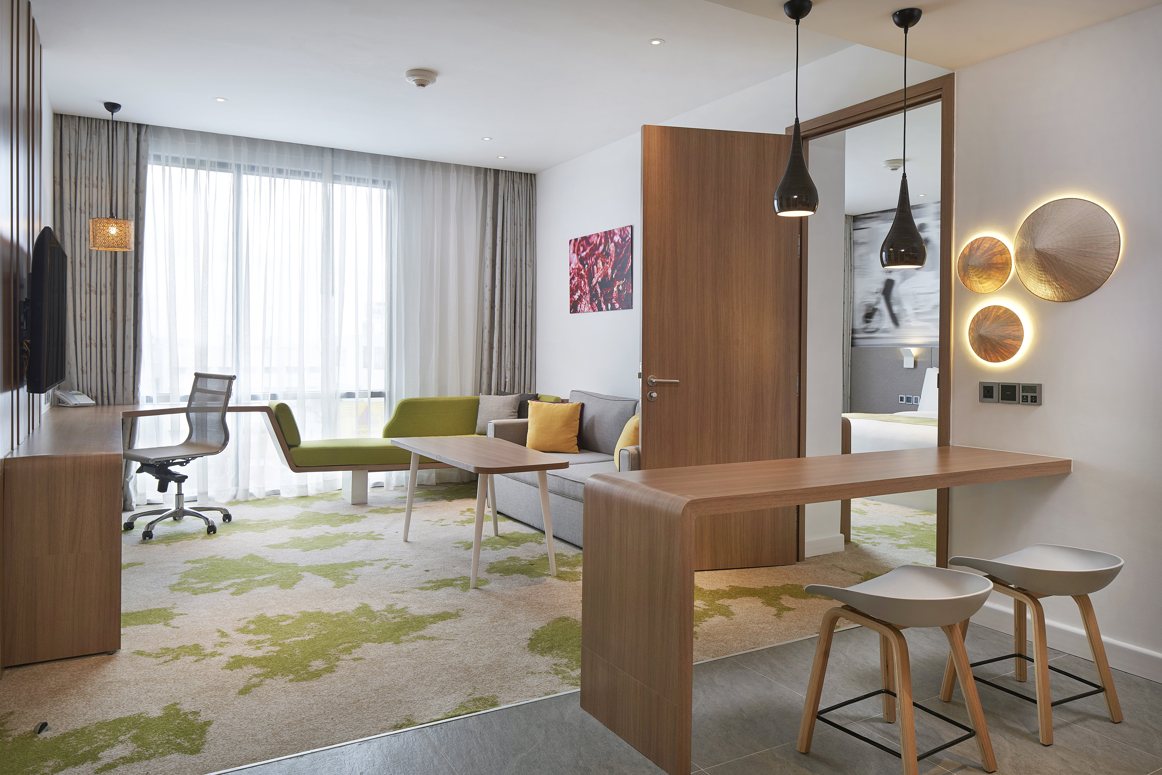 Holiday Inn & Suites SAIGON AIRPORT, Ho Chi Minh City Hotel Price ...